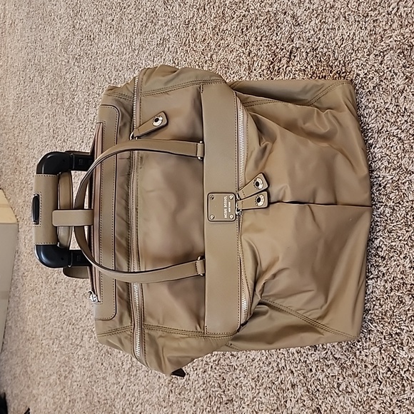 henri bendel | Bags | Henri Bendel Luggage | Poshmark